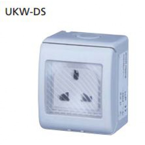 UKW-DS Socket 15A-250V IP55